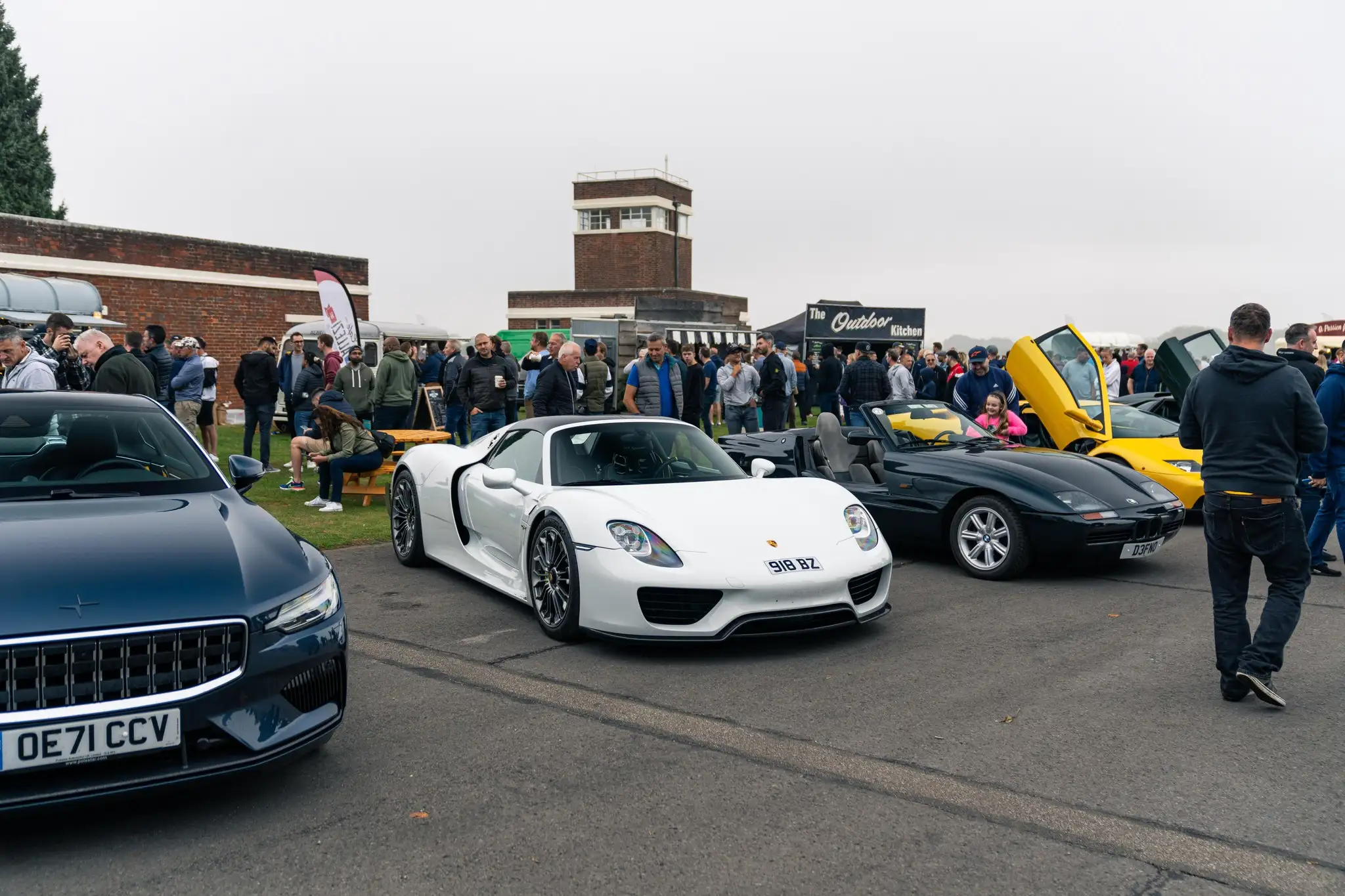 Bicester Heritage and Collecting Cars team up | Bicester Motion ...