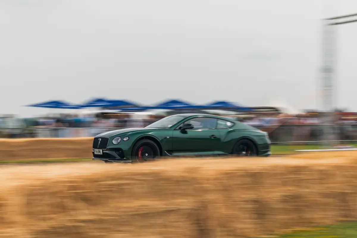Modern Thrills: Bentley Continental GT | Bicester Motion - Positively ...
