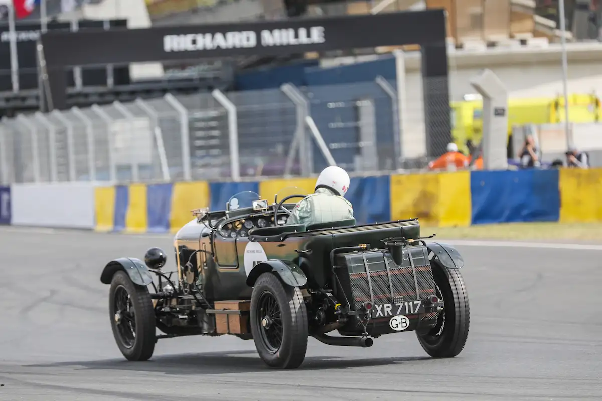 Bentleys return to Le Mans Classic | Bicester Motion - Positively ...